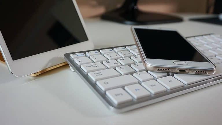 How to Connect a Wireless Keyboard to an Android Phone and Why you ...